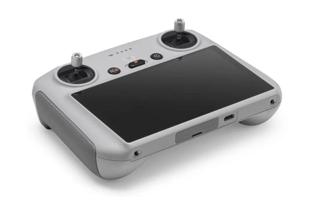 DJI RC 系列遥控器 | 带屏的，更好控！ - 知乎