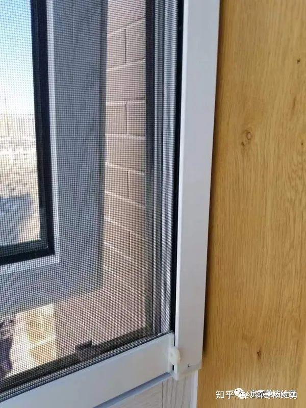 隐形纱窗和金刚网纱窗有哪些区别？ - 知乎