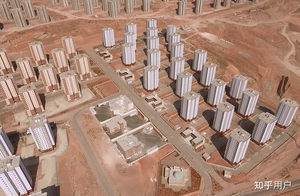 海外有哪些让你感到震撼的城市建筑？ - 知乎