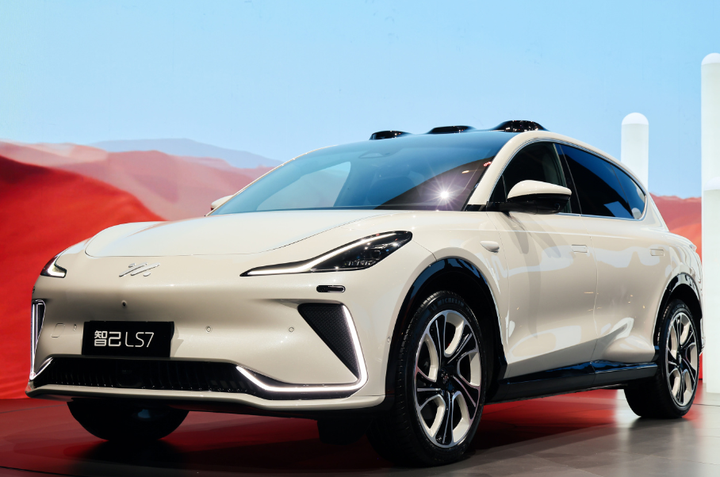 大五座纯电SUV，仪式感满满，智己LS7购车指南 - 知乎