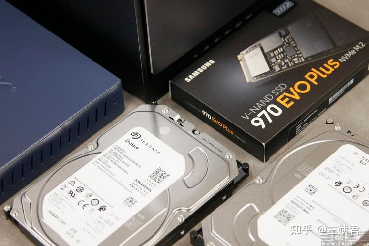 更亲民的私有云：绿联DX4600/DH2600体验评测 - 知乎