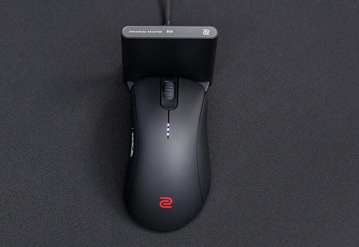 ZOWIE GEAR EC-CW系列无线游戏鼠标评测：炒冷饭还是再创经典 - 知乎