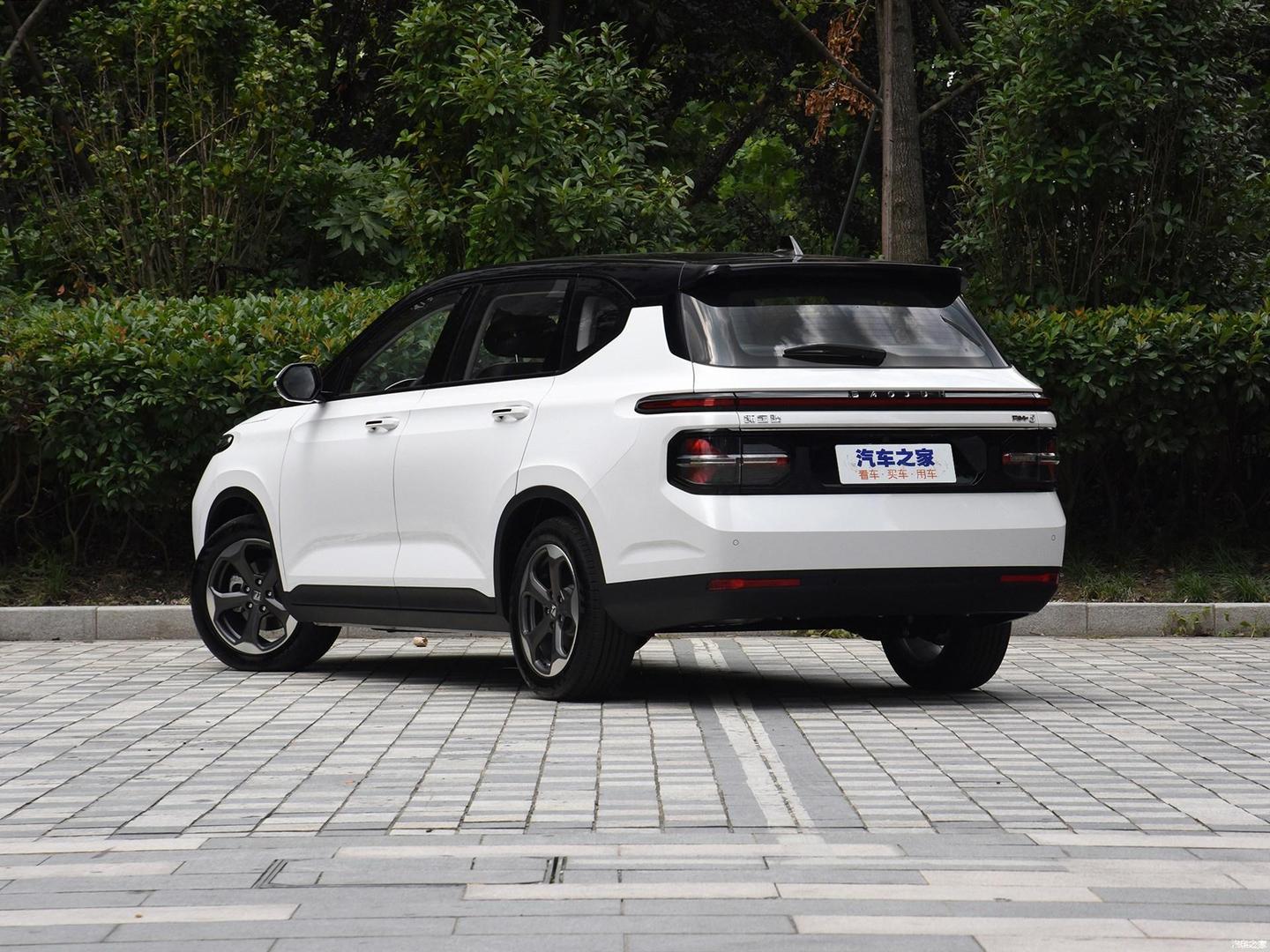 想要买车？先来关注促销动态：新宝骏RM-5最高优惠2万 - 知乎