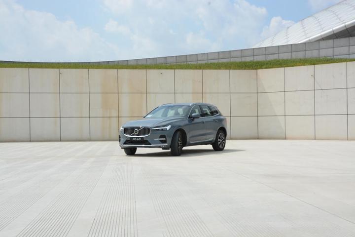 更安全、更智能、更豪华 试驾新款沃尔沃XC60 - 知乎