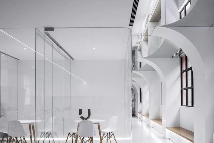 灵感库【第55期】：北京798，UCCA尤伦斯当代艺术中心办公空间 - 知乎