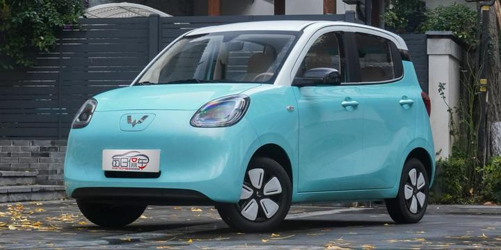 宏光MINIEV四门版售价4.48-5.08万元 充电快后排便利 - 知乎