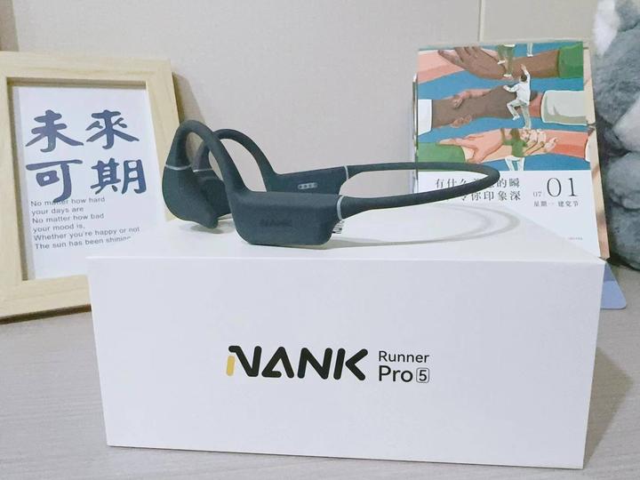 【夏日运动搭子】南卡Runner Pro5: IP69级防水+35°可调双形态设计+第4代響科技，游泳健身我都要！！ - 知乎