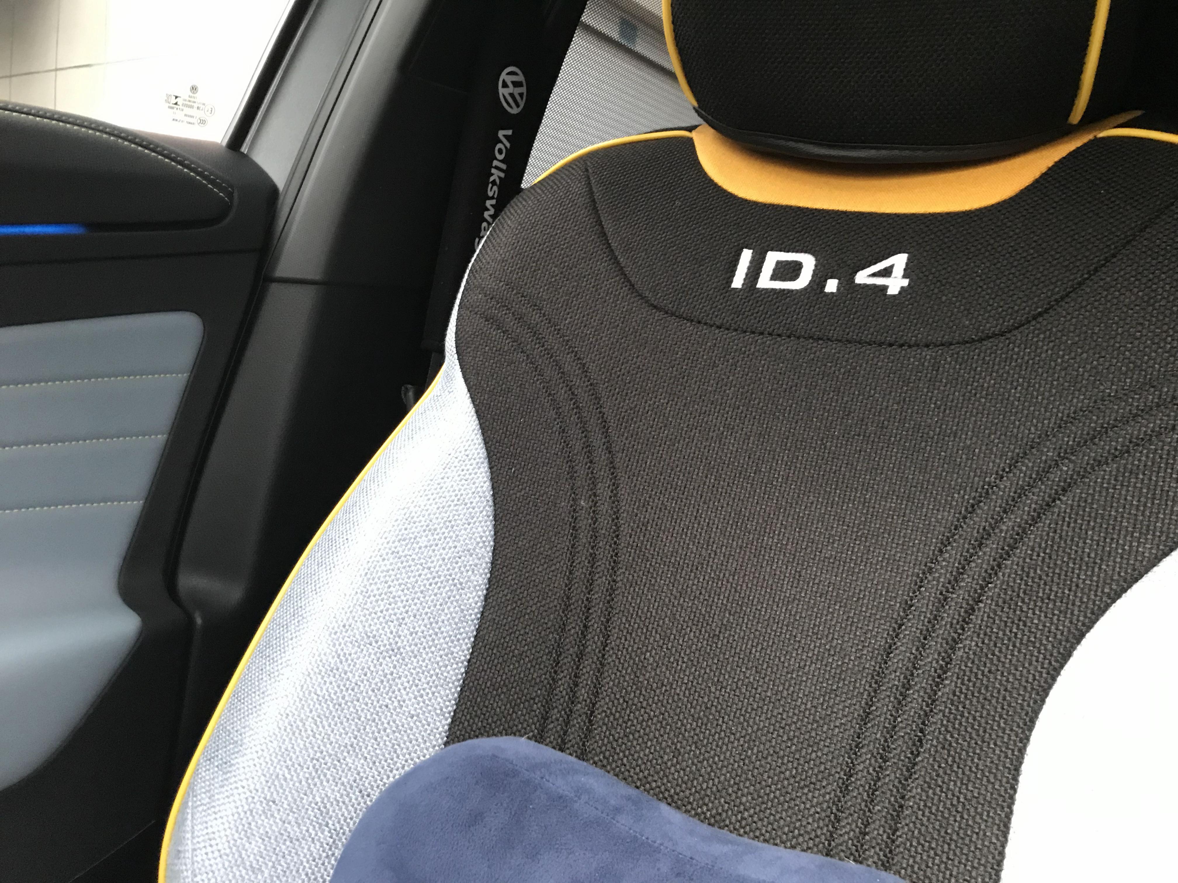 ID4X更好开之ID4X与ID4crozz试驾对比 - 知乎