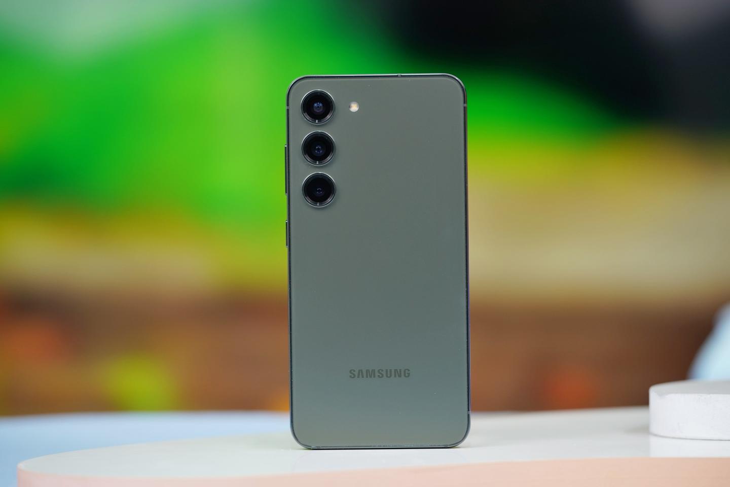 最坚硬的性能小刚炮！三星Galaxy S23评测：机皇称号得以延续 - 知乎