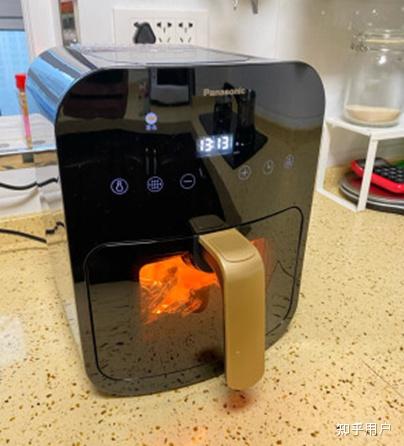 锡纸和铝箔纸是一样的吗？可以放到空气炸锅里使用吗？就怕加热会释放有毒物质…？