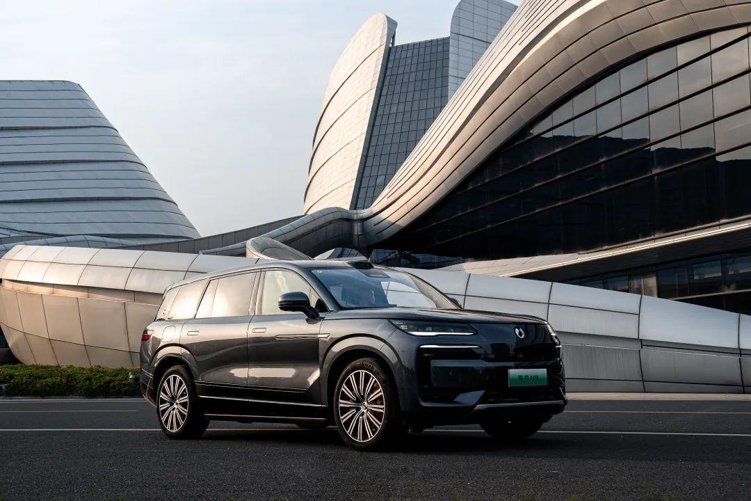 30万级大型SUV谁更值得买？领克900 VS 腾势N9 - 知乎