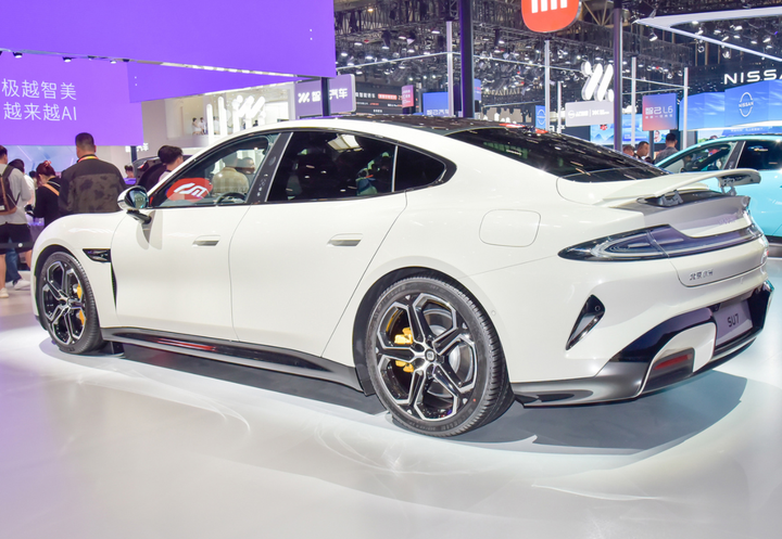 5月交付8630台还是不够，小米SU7继续拉产能，核心就是产品力 - 知乎