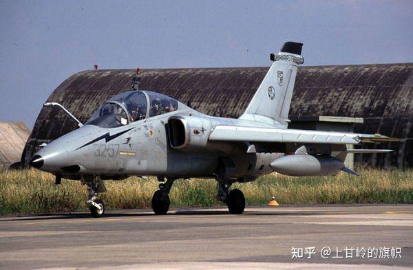 今日武器装备分享-意巴AMX攻击机 - 知乎