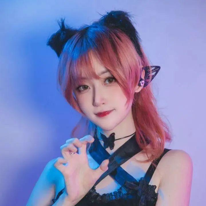 美女Coser-yui金鱼 - 知乎