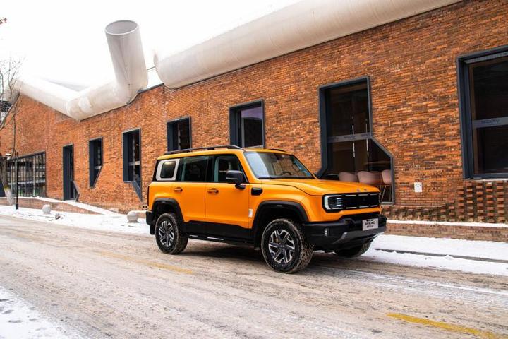 13.98万起售还是卖不动：北京BJ40降到多少钱，你们才会买？ - 知乎