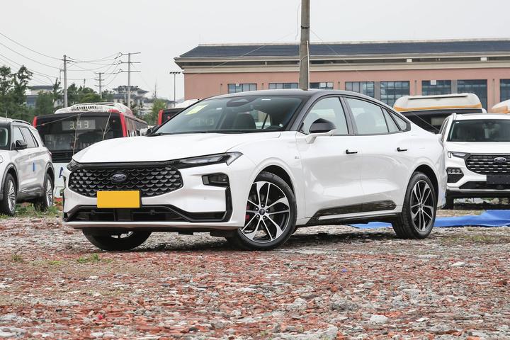 售15.98万起，全系2.0T+8AT，带你看2022款福特蒙迪欧 - 知乎