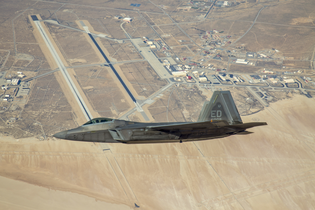 F-22猛禽战斗机 / Lockheed Martin F-22 Raptor（第一部分：概述、历史）- 中英文维基百科词条融合，由辽观搬运 ...