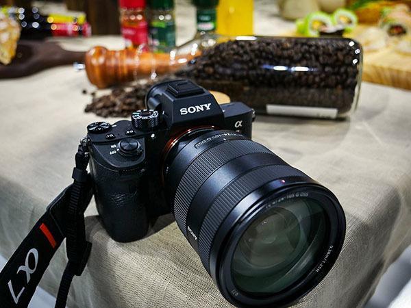 索尼相机A7系列全家桶对比，A7M3、A7R3、A7R4、A7C、A7M2、A7R2、A7S2怎么选？索尼微单相机A7系列推荐~ - 知乎