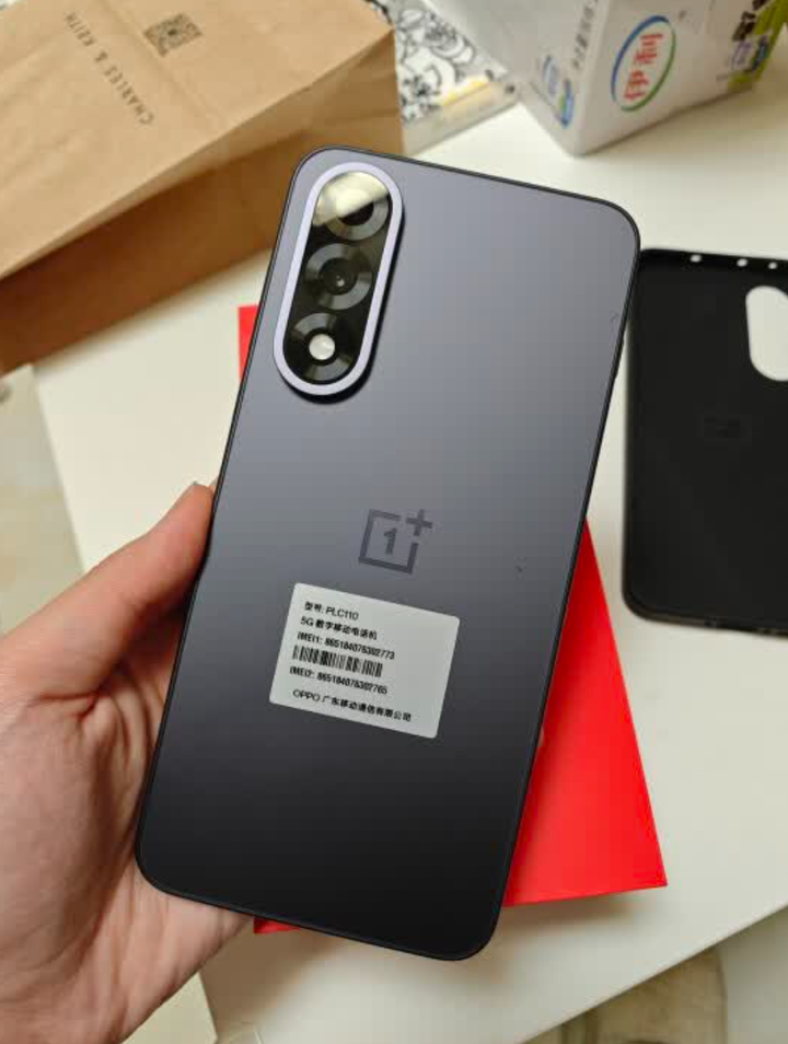 一加ace5至尊版（一加 Ace 5 至尊版）怎么样？体验5天优缺点测评 - 知乎