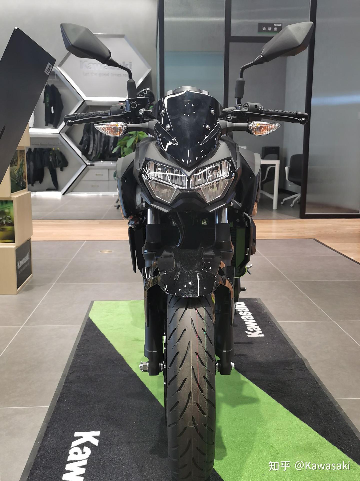 川崎Z400实车体验 - 知乎