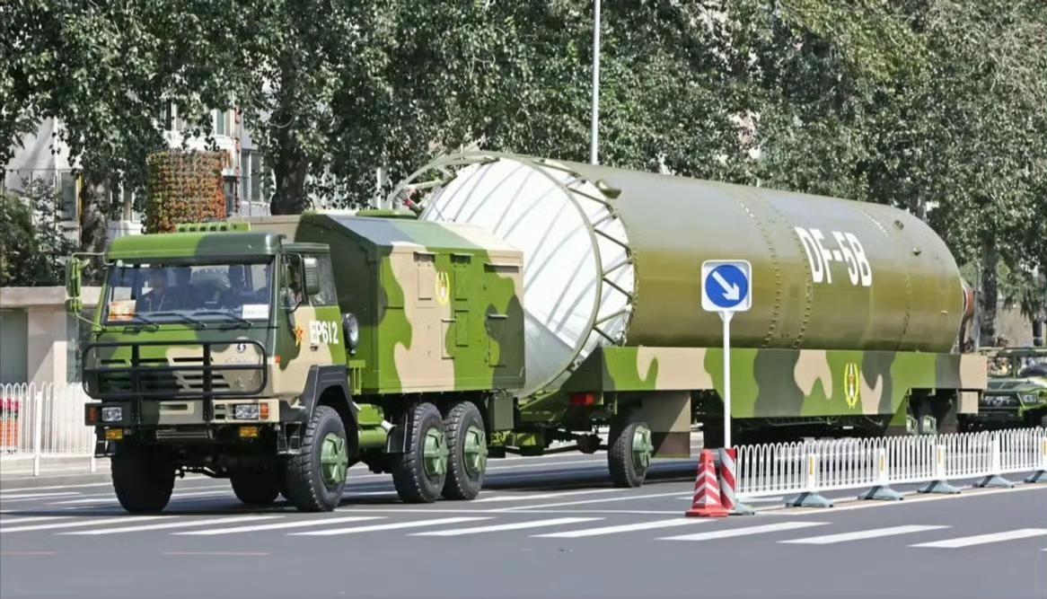 谈谈全面压制DF5B的B61-13钻地弹 - 知乎