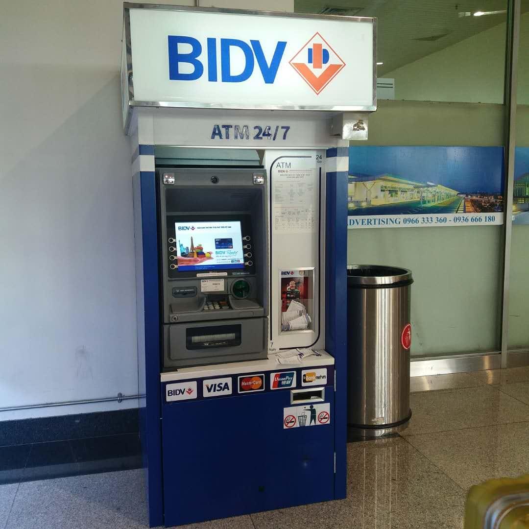 在越南旅游如何兑换当地货币比较方便和划算？ - 知乎