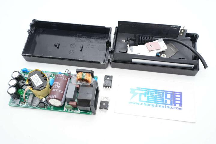 拆解报告：MEGMEET麦格米特65W DC电源适配器 - 知乎