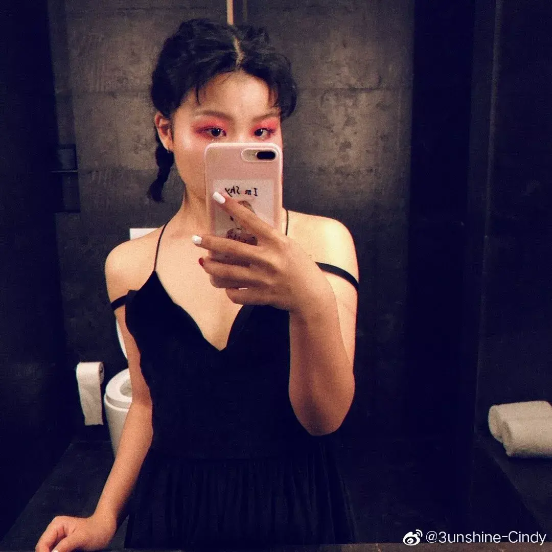 怎么看待最近频上热搜的Cindy ? - 知乎