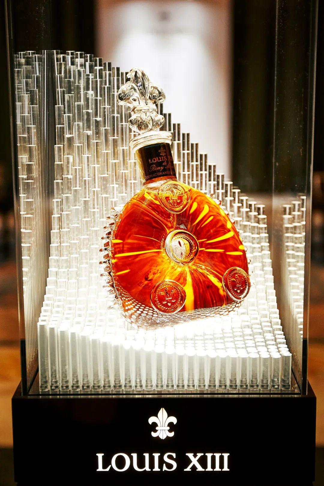 一张通往「春天」的机票 | LOUIS XIII - 知乎