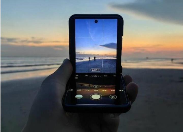 荣耀90 Pocket和MagicPad曝光 荣耀首款翻盖式折叠屏手机或将亮相 - 知乎