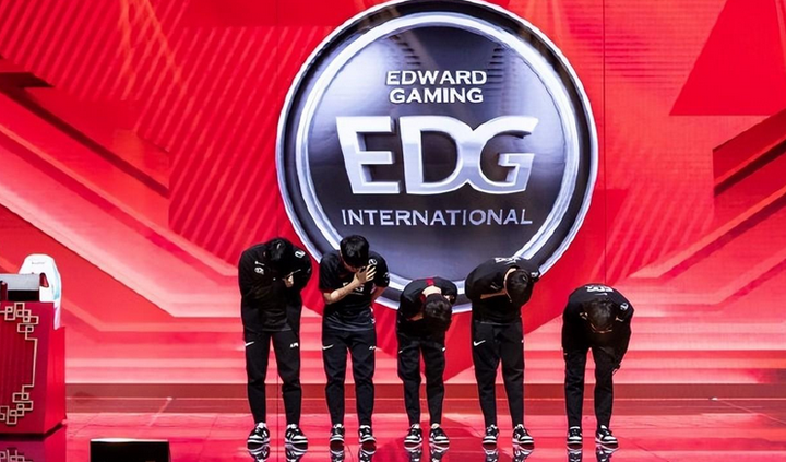 S12抽签结果出炉，RNG面对大魔王，EDG太难了，张导：看着都心疼 - 知乎