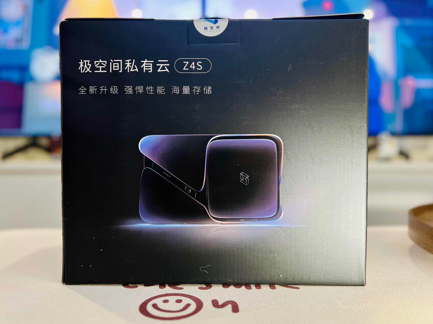 2023中高端NAS如何选？极空间Z4S旗舰版和群晖923+对比测评分享！ - 知乎