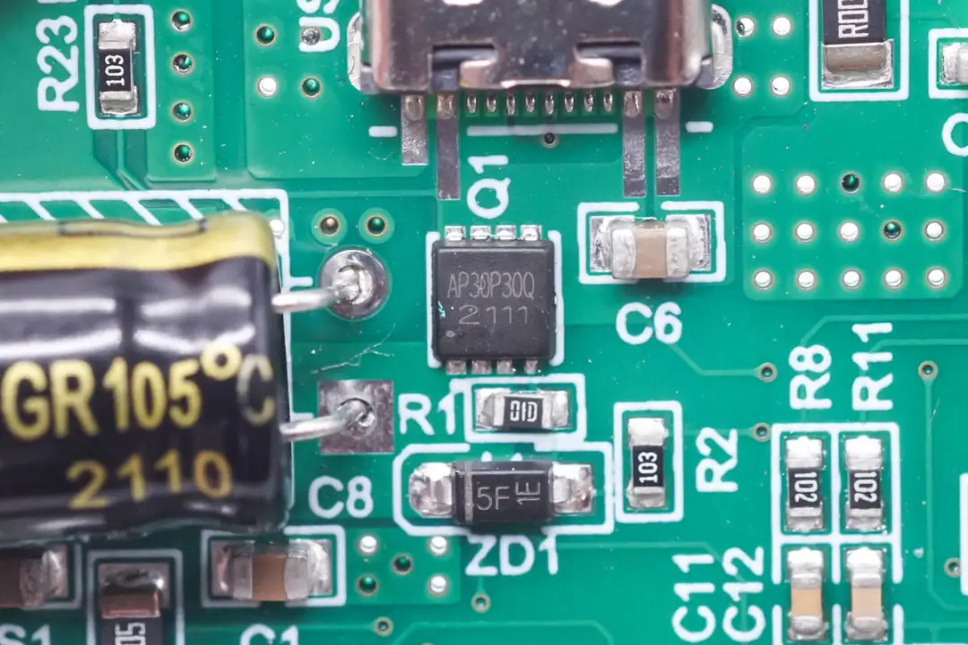 支持100W PD快充：宝砾微PL5501+智融SW2305升降压方案评测 - 知乎