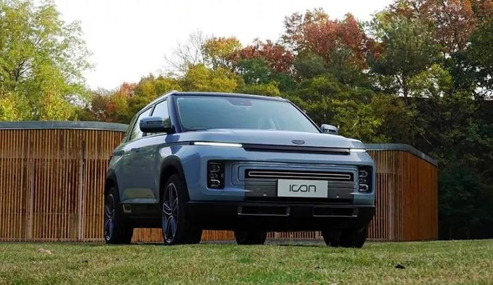 长得最不像吉利的ICON，300公里长测油耗4.3L/100km - 知乎