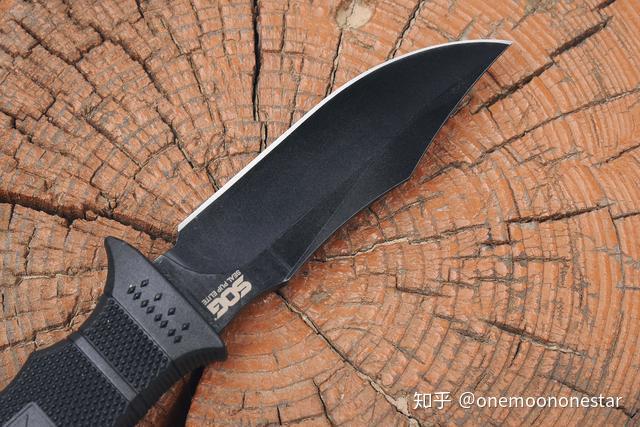 有如硬汉般简单好用！——SOG Mini海豹E37M直刀体验 - 知乎