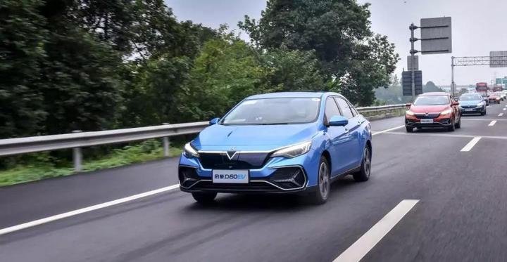 试驾启辰D60EV：为“预算16万/出行半径200公里”的人而生 - 知乎