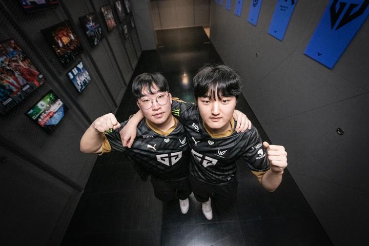 0706 LCK/LPL前瞻：无敌舰队GEN继续出航，IG有机会拿下TT！ - 知乎