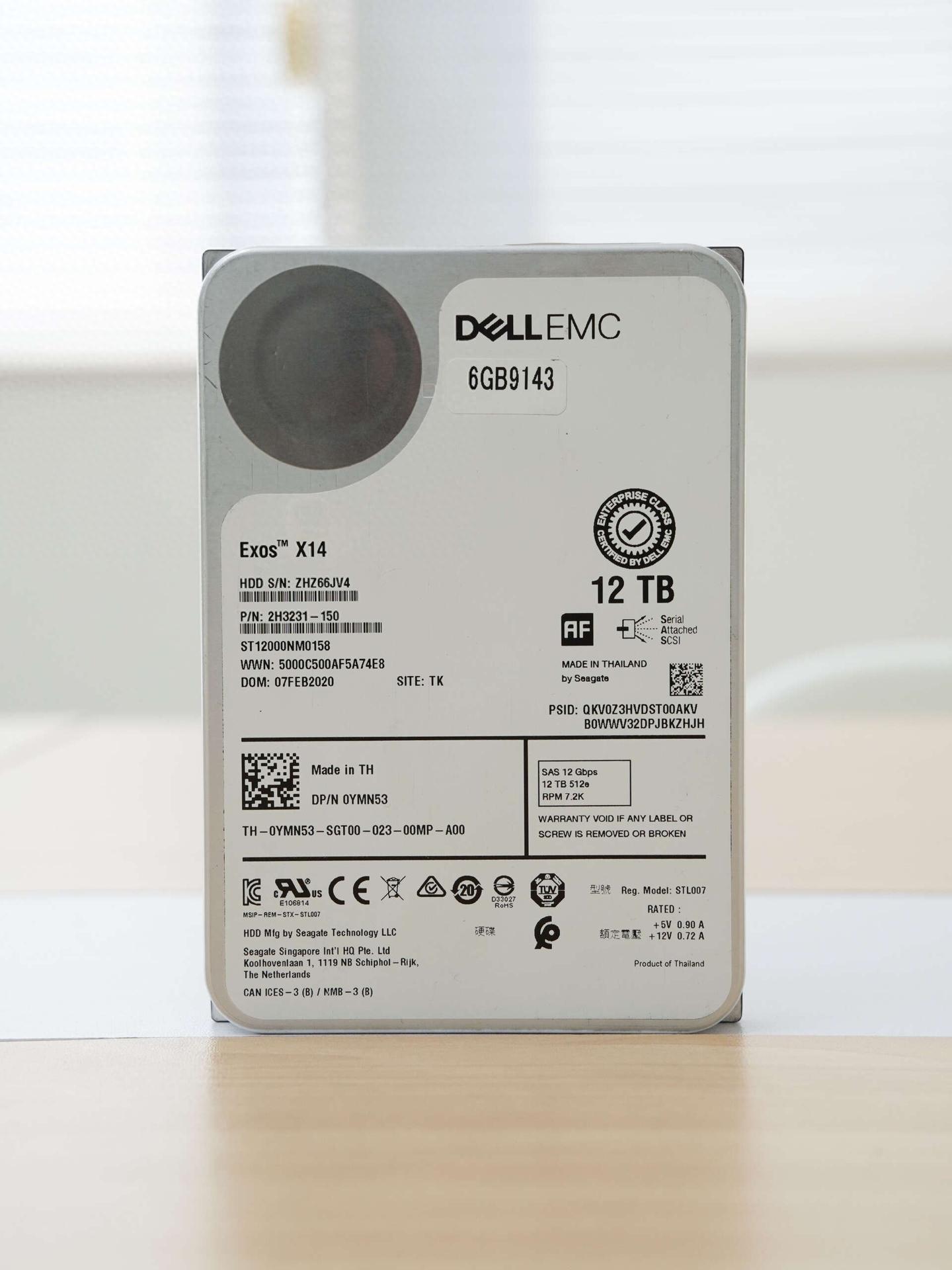 戴尔12TB SAS硬盘体验，搭配硬盘盒使用，大容量也能更便捷 - 知乎