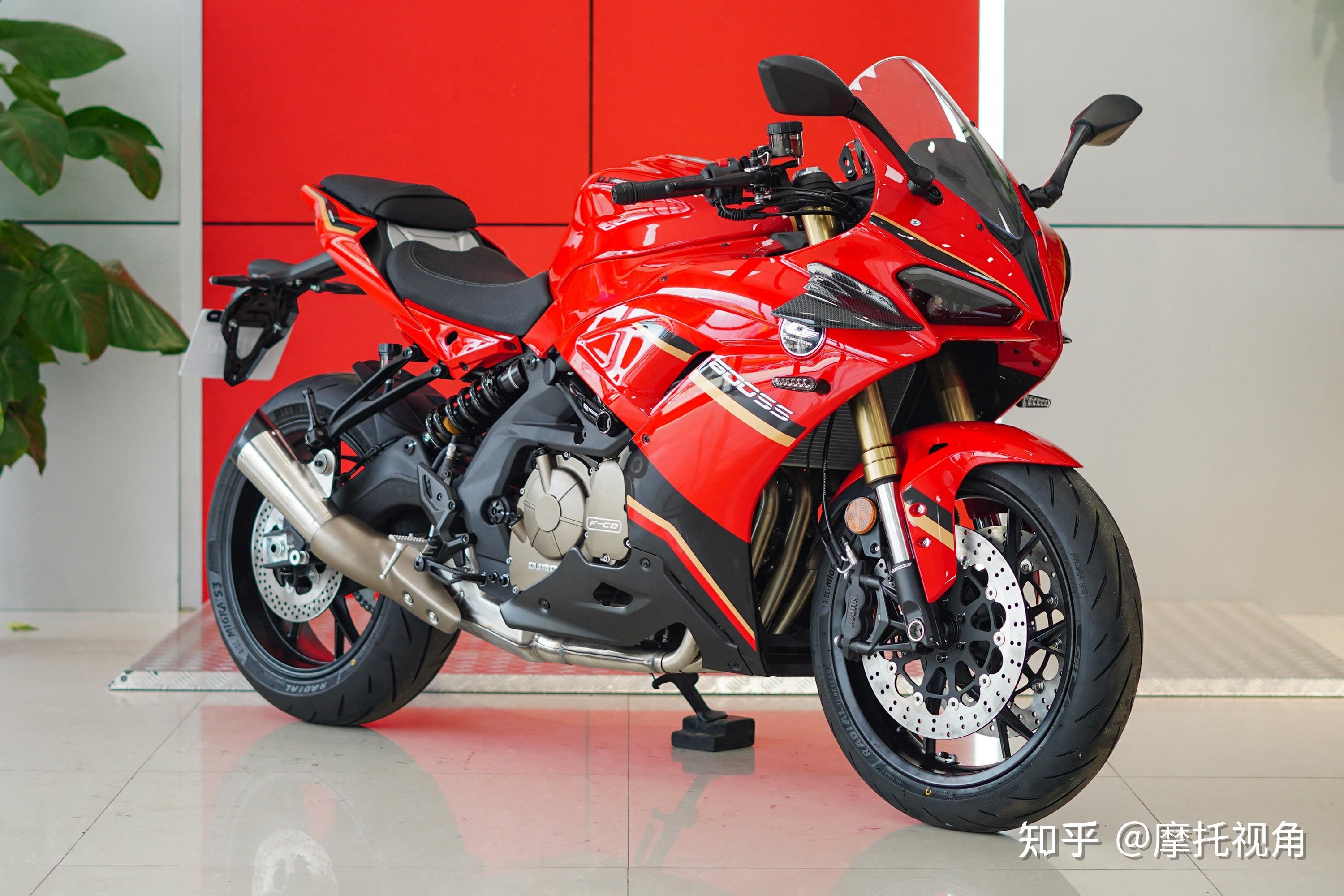 无极 RR660S 实车，全新四缸仿赛摩托车，该摩托车有哪些亮点？ - 知乎