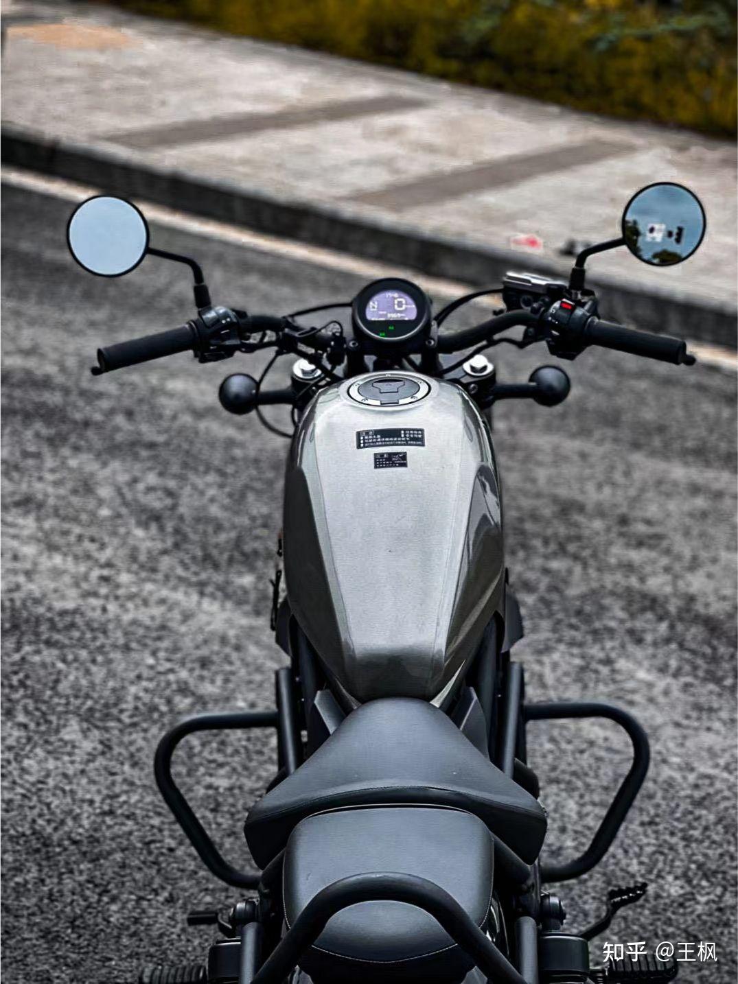 本田CM300，以前的你高攀不起，现在的你无人搭理！ - 知乎