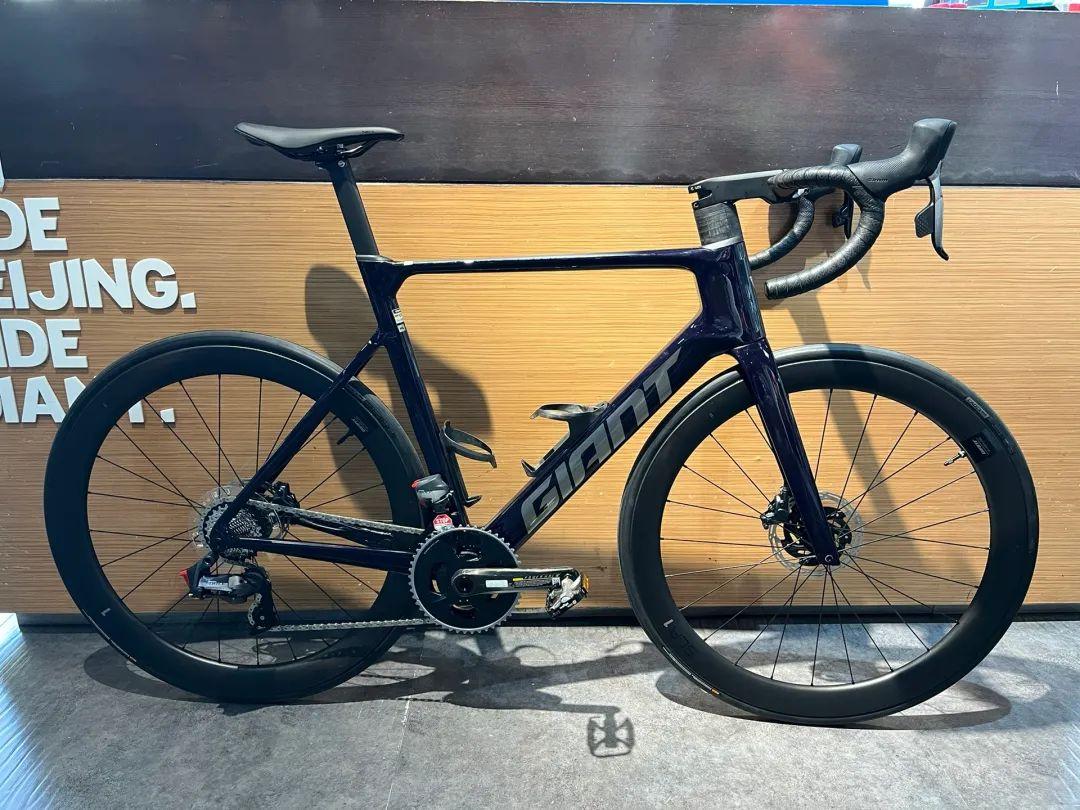 请教捷安特Propel Adv pro 0 ax与Propel Adv pro 0 di的有啥区别？ - 知乎