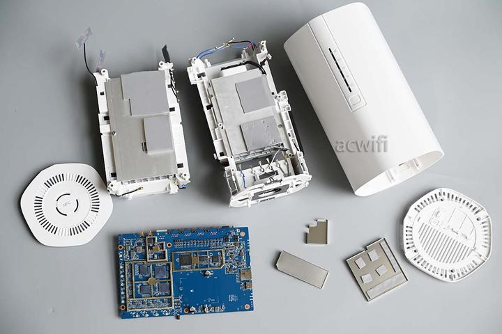 通则ZLT X300 MAX 5G CPE拆机，三频BE19000支持6G和N79 - 知乎