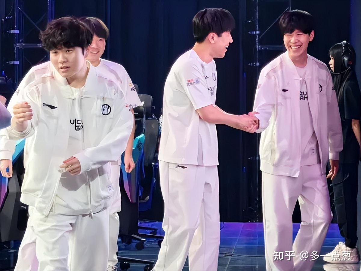 LPL全靠IG撑着，常规赛播放量前10全是IG！和BLG的比赛排名第四 - 知乎