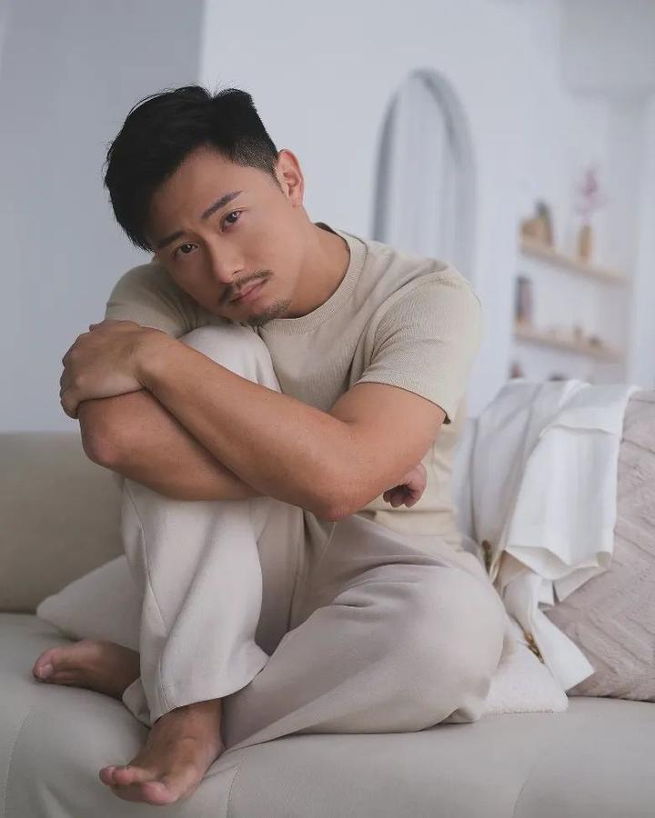 39岁型男小生突宣布离巢TVB 结束15年主宾关系 - 知乎