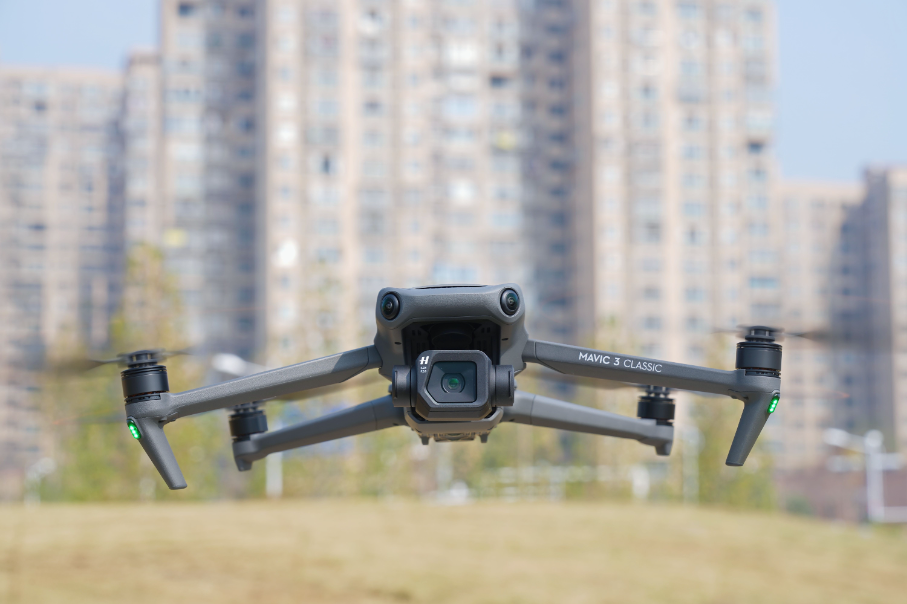 【真机实测】大疆Mavic 3 Classic是否值得入手？实际体验怎么样？