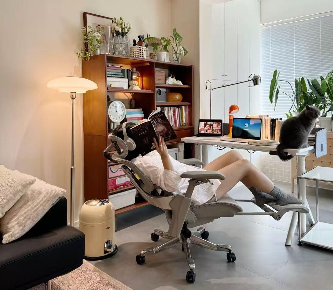 永艺工学椅全价位解剖：沃克ultra/X5 Pro/新Flow360/Flow550 |从人体工学椅设计本质谈起：好椅子是如何“适配人体”的？ - 知乎