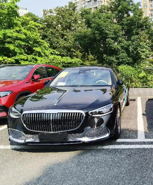 是时候展现真正的实力了，迈巴赫S480变身迈巴赫S680 - 知乎