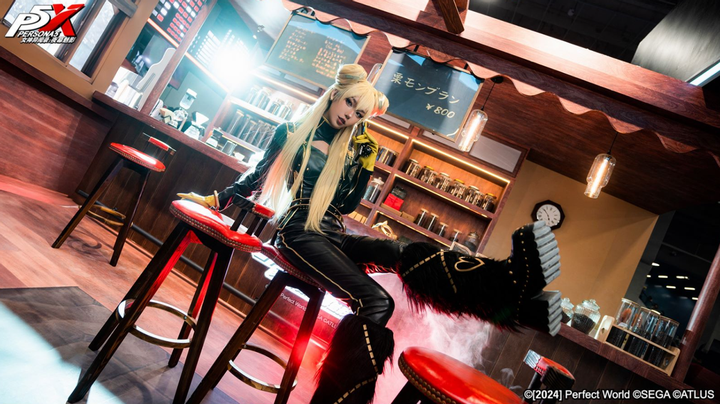 《P5X》阿姨神级COS火了！44岁富山一夜冲上热搜，颜值直逼本尊！ - 知乎