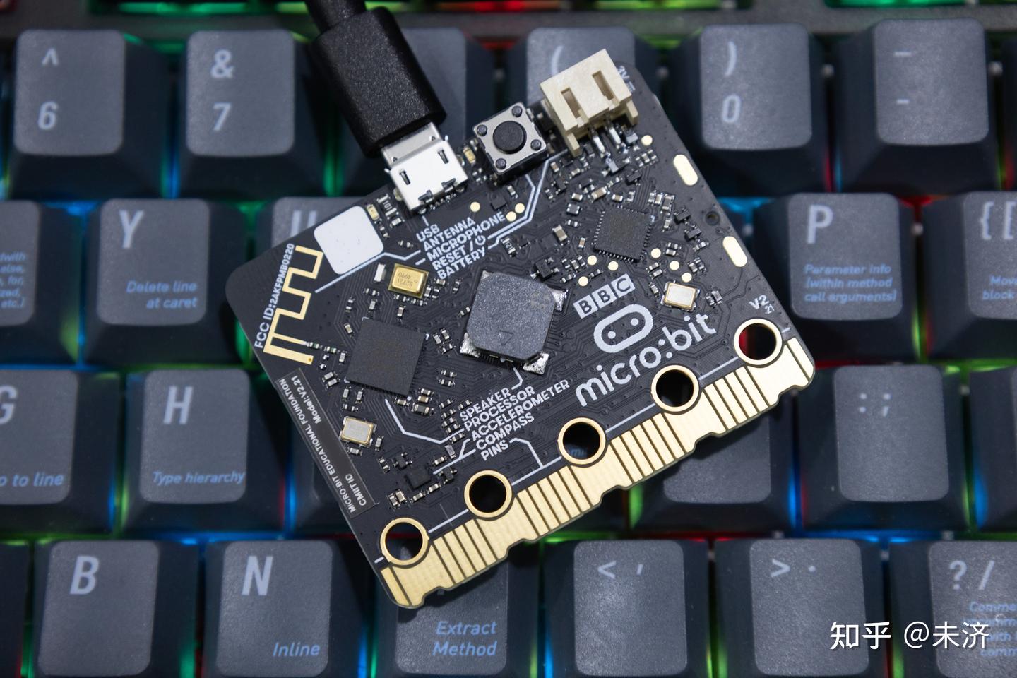 什么是 micro:bit？如何入门 micro:bit？ - 知乎