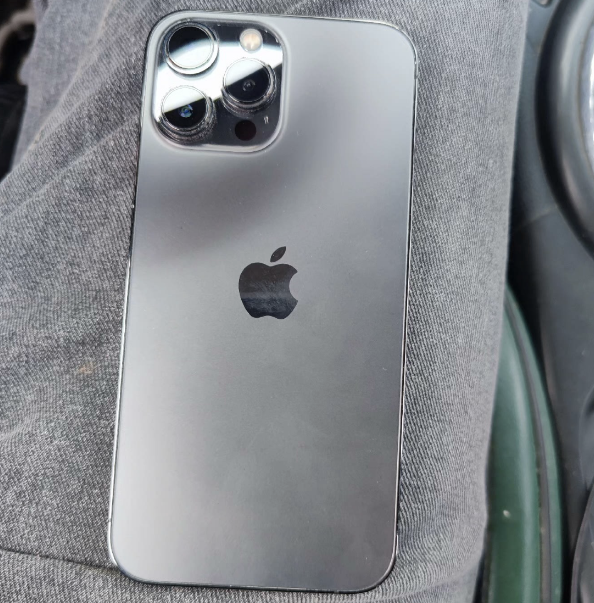 预算5000买二手iPhone13Pro Max，质感好、配置高、性价比无敌！ - 知乎